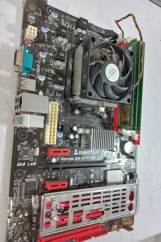 مادربوردcpuرم فن ارسال رایگان A770 250X2 6G DDR3