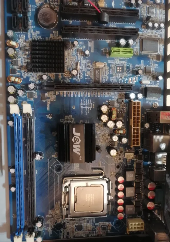 مادربرد ، رم ، Cpu گرافیگ