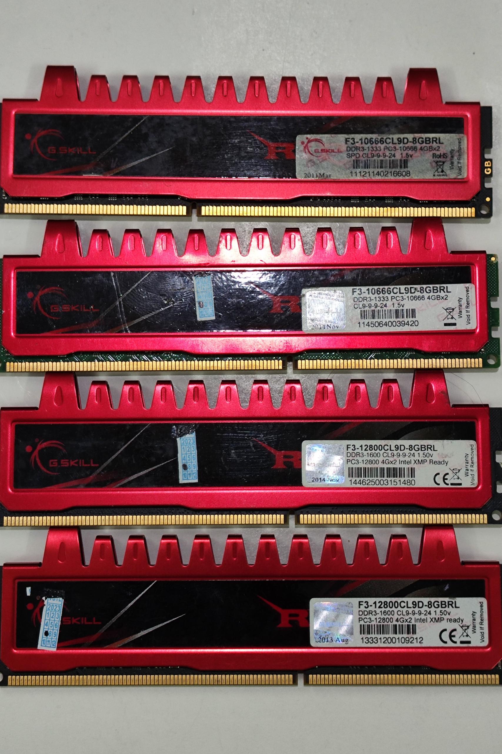 2 عدد رم 4 گیگ DDR3 باس 1600 جمعا 8 گیگ
