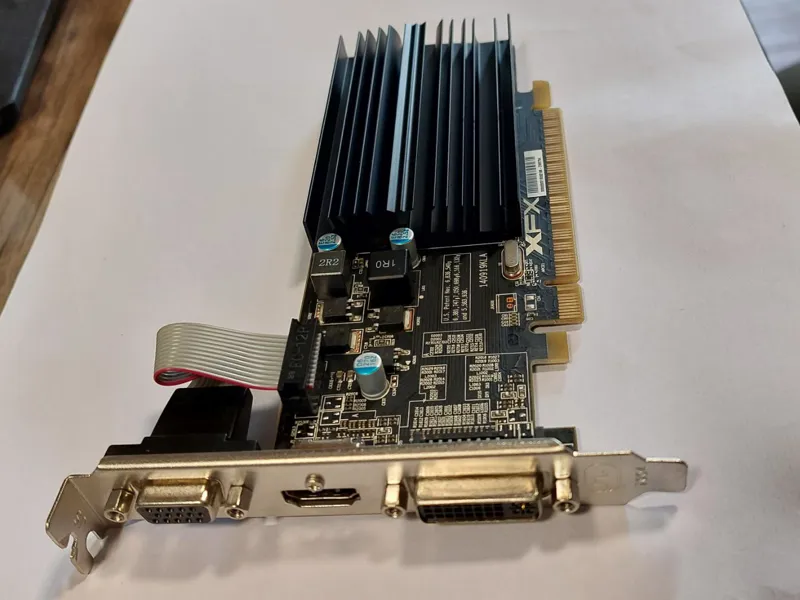 کارت گرافیک مدل Xfx Ati Radeon Hd 5450 2gb