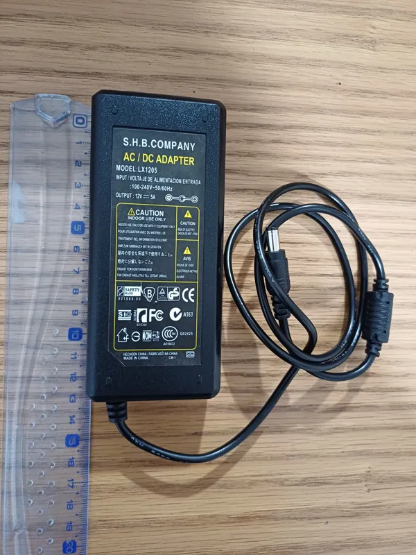 آداپتور 12 ولت 5 آمپر مارک S.H.B