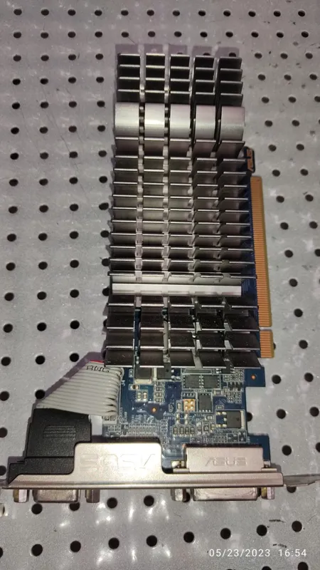 کارت گرافیک دو 2 گیگ Gt610 Asus