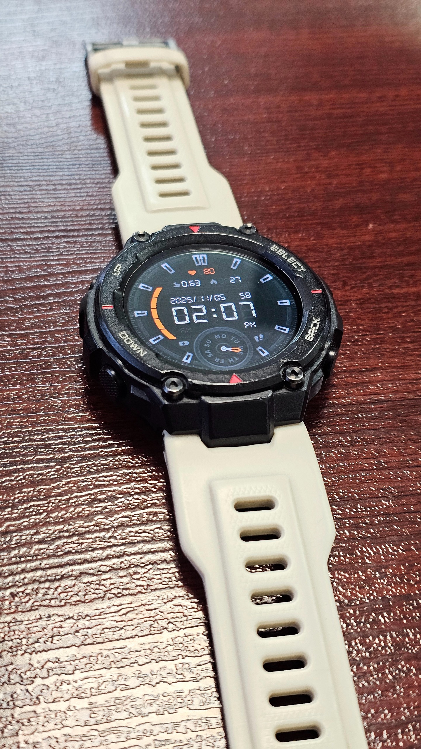 Amazfit T-Rex آمازفیت