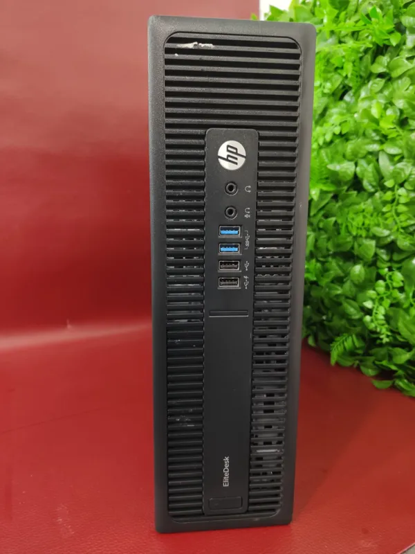 مینی کیس گرافیک دار I5 نسل 7